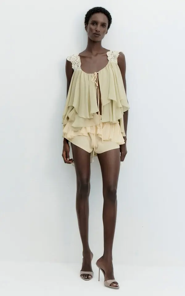 DE LA VALI Lavinia Lace Mini Shorts - Yellow