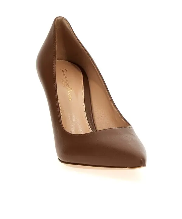 GIANVITO ROSSI Wearing High Heels - Brown