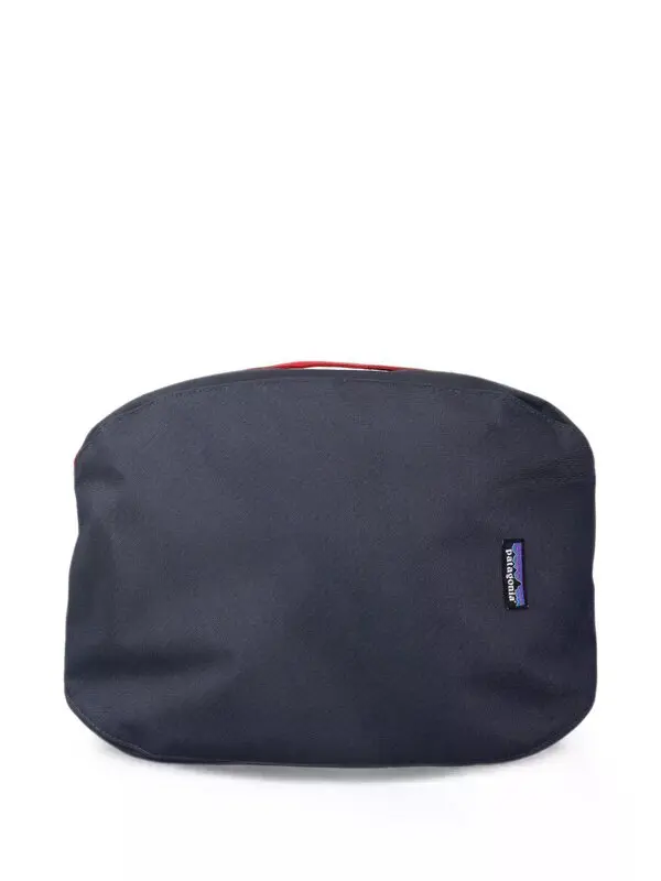 Patagonia Black Hole Logo-patch Zip-fastening Cube Bag - Blue