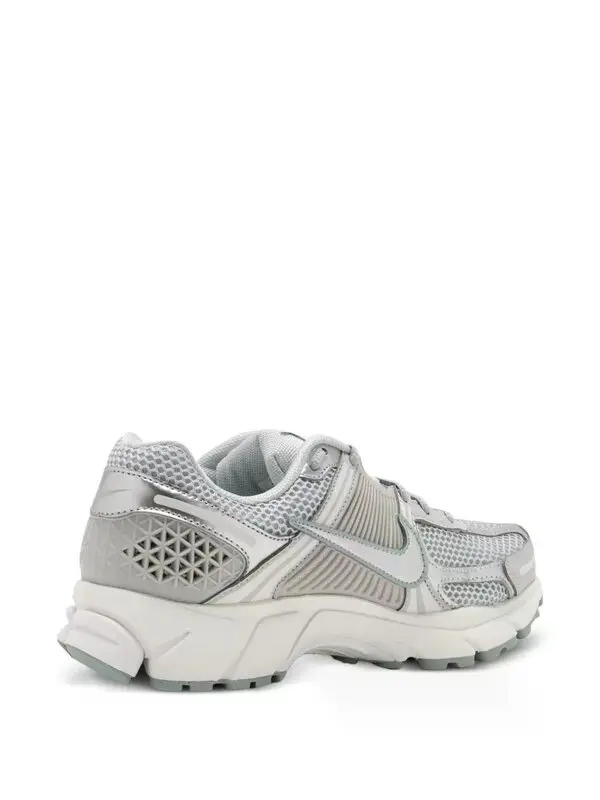 Nike Zoom Vomero 5 Sneakers - Silver