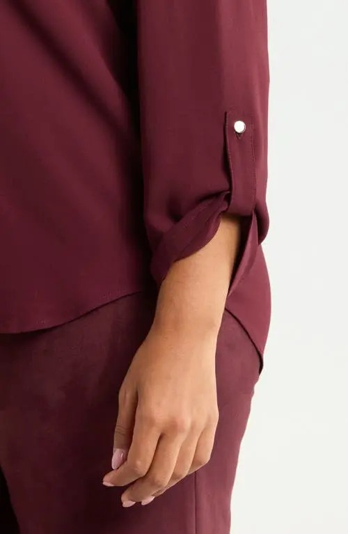 Anne Klein V-neck Point Collar Shirt