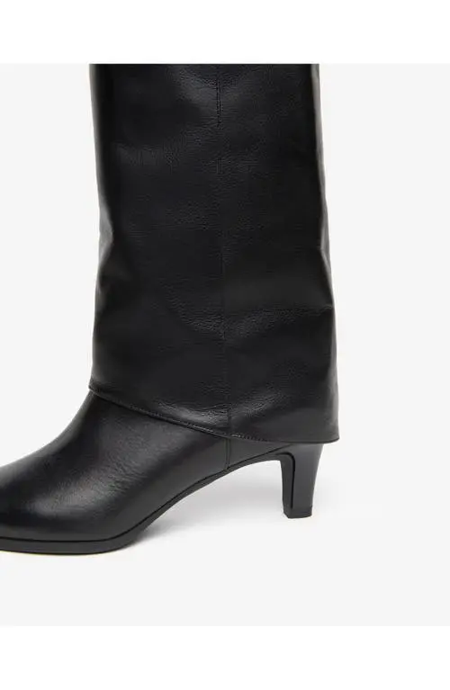 NEROGIARDINI Pointed Toe Cuff Leather Boot