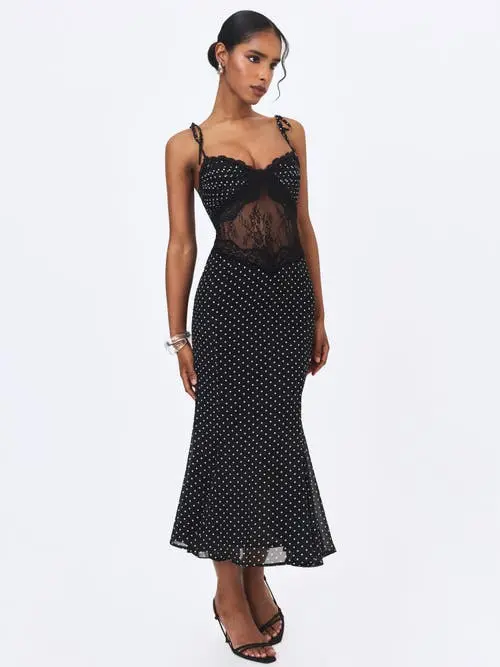 MISS CIRCLE NEW YORK Zehra Chiffon Lace Cutout Mermaid Midi Dress