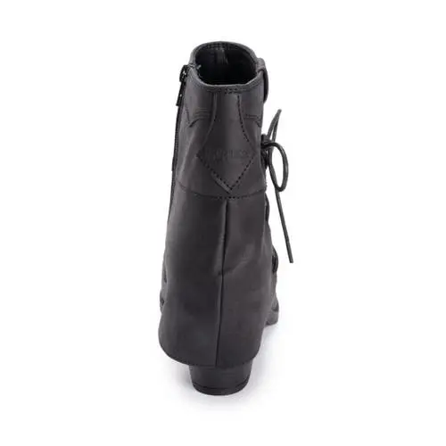 MUK LUKS Yuki Short Ankle Boots - Black