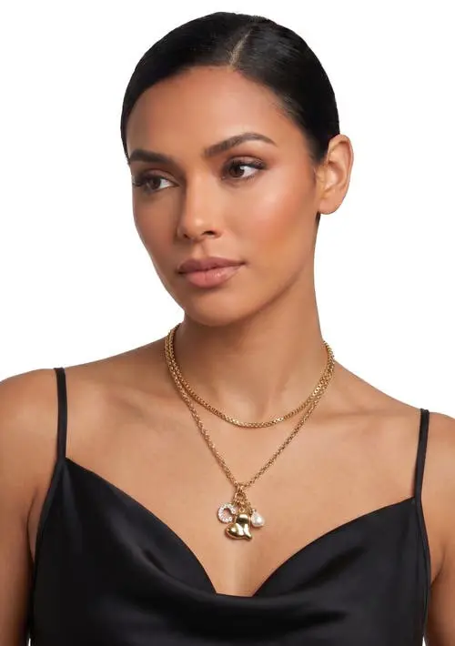 AREA STARS Archana Double Layer Charm Chain