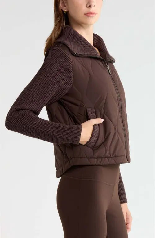 Zella Cascade Quilted Hybrid Jacket - Brown Mole