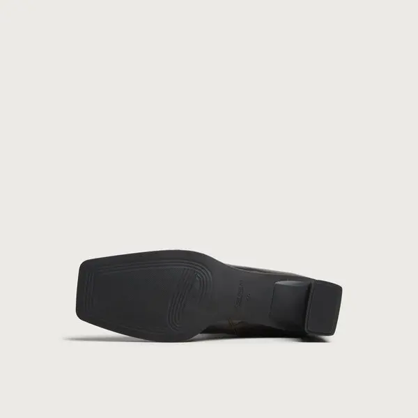 VAGABOND SHOEMAKERS Elvina Ankle Boots
