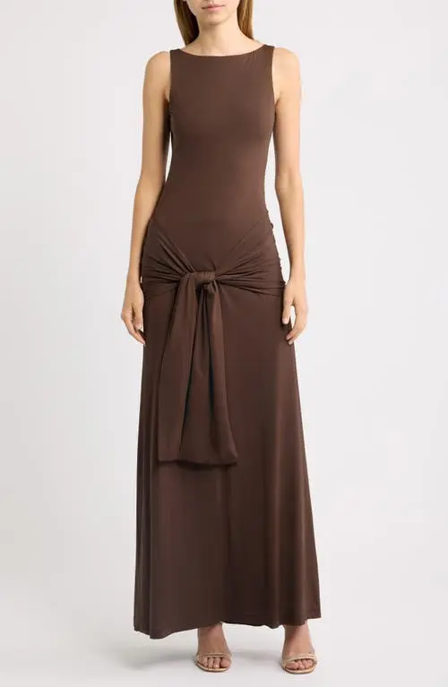 WAYF Isoldeia Tie Detail Gown