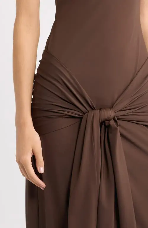 WAYF Isoldeia Tie Detail Gown