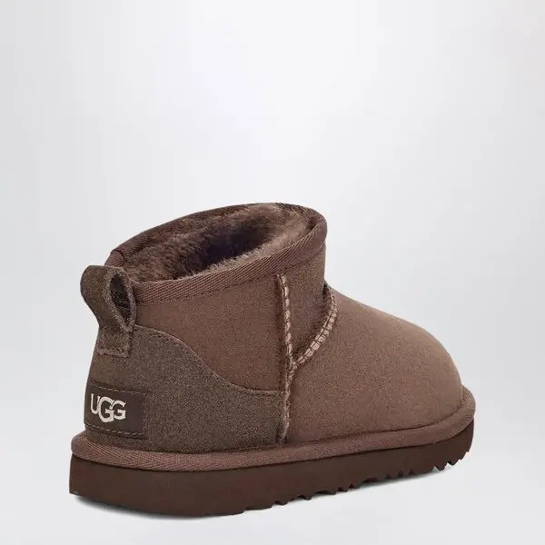 UGG Classic Ultra Mini Boots In Burnt Cedar - Brown