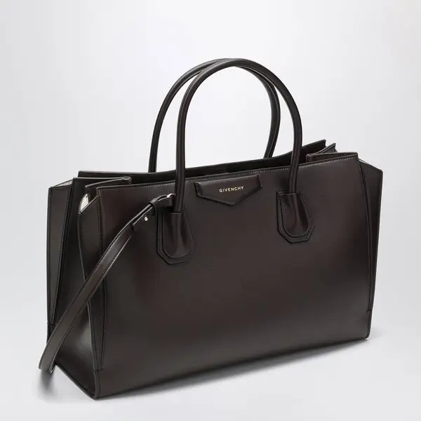 Givenchy Antigona Catchall Medium Leather Bag - Brown