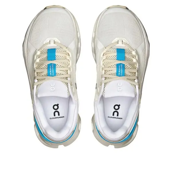 On Cloudrunner 2 'white Beige - White/beige