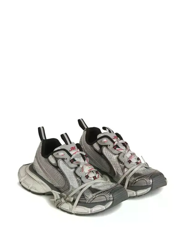 Balenciaga Lace-up Low-top Sneakers
