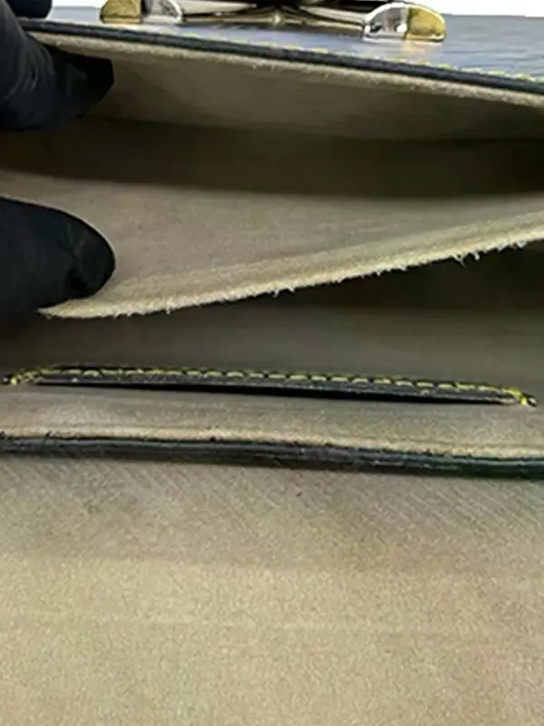 LOUIS VUITTON 2017 Epi Denim Twist Mm Crossbody Bag