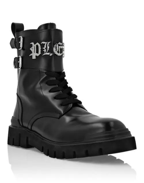 Philipp Plein Boots Mid Flat Gothic Plein