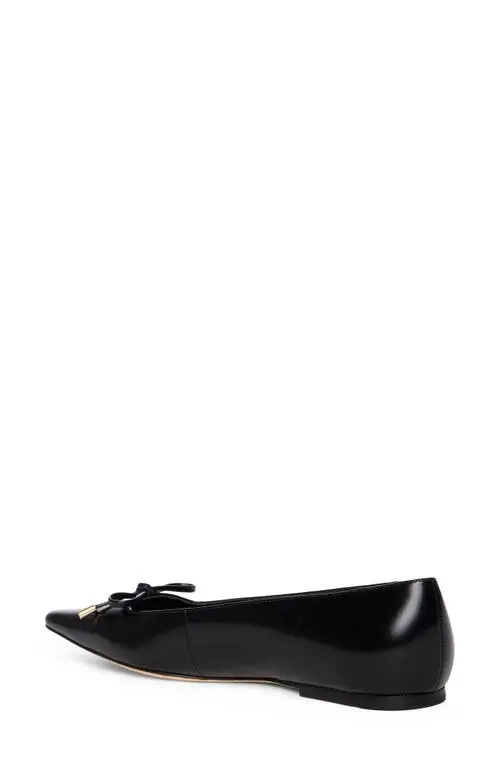 Paige Wiley Flat
