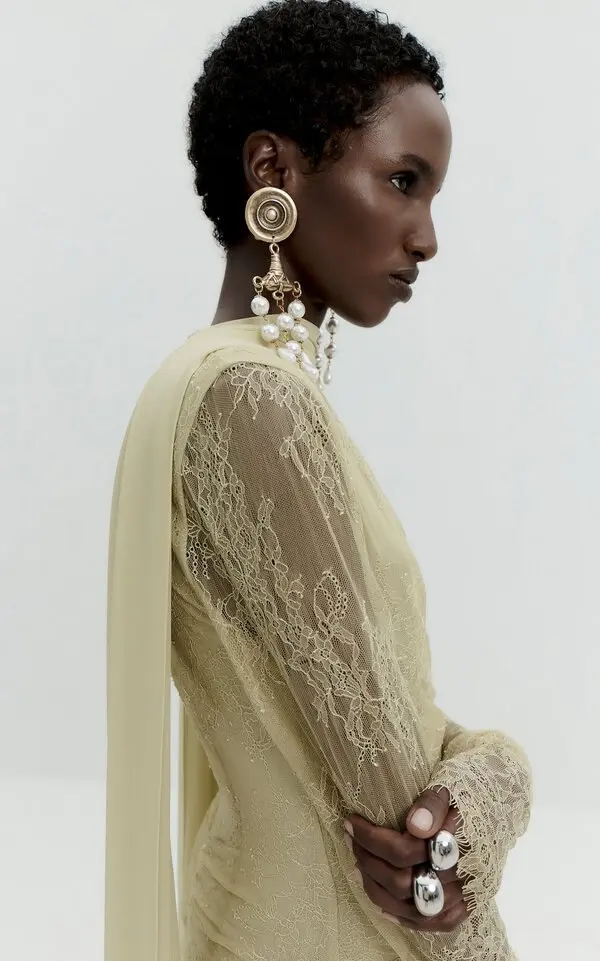 DE LA VALI Mica Fine Lace Maxi Dress