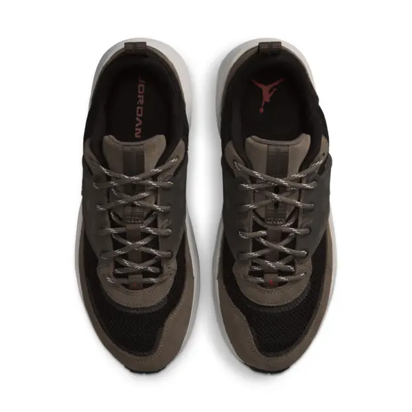 JORDAN Trunner O/s Shoes