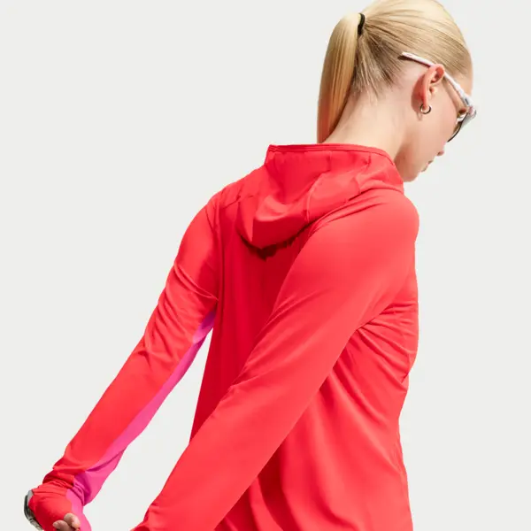 Nike Uv-resistant Hooded Trail Running Mid-layer Top
