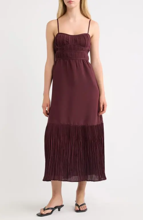 Moon River Pleated Sleeveless Maxi Dress