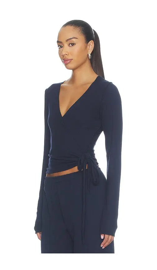 VIR VITA Margot Wrap Top In Navy
