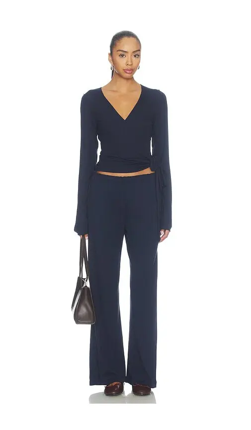 VIR VITA Margot Wrap Top In Navy