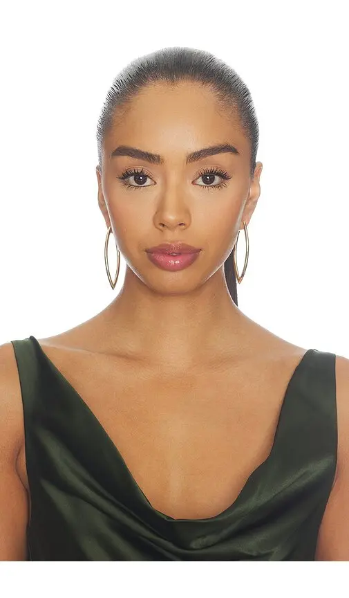 JENNIFER FISHER Medium Feather Hoop Earrings In Metallic