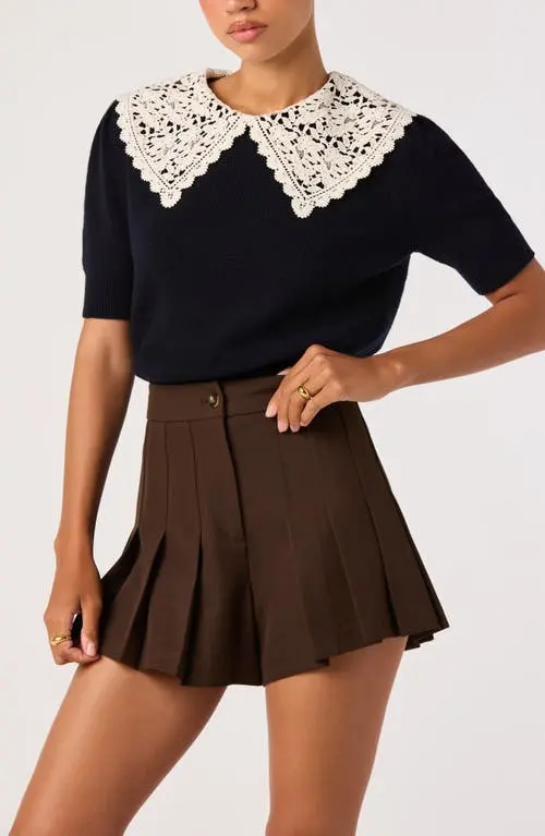 Astr The Label Carianne Lace Collar Short Sleeve Sweater - Navy