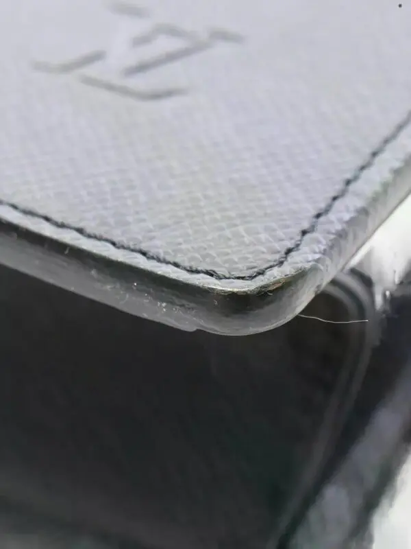 LOUIS VUITTON 2010 Taiga Rosan Briefcase