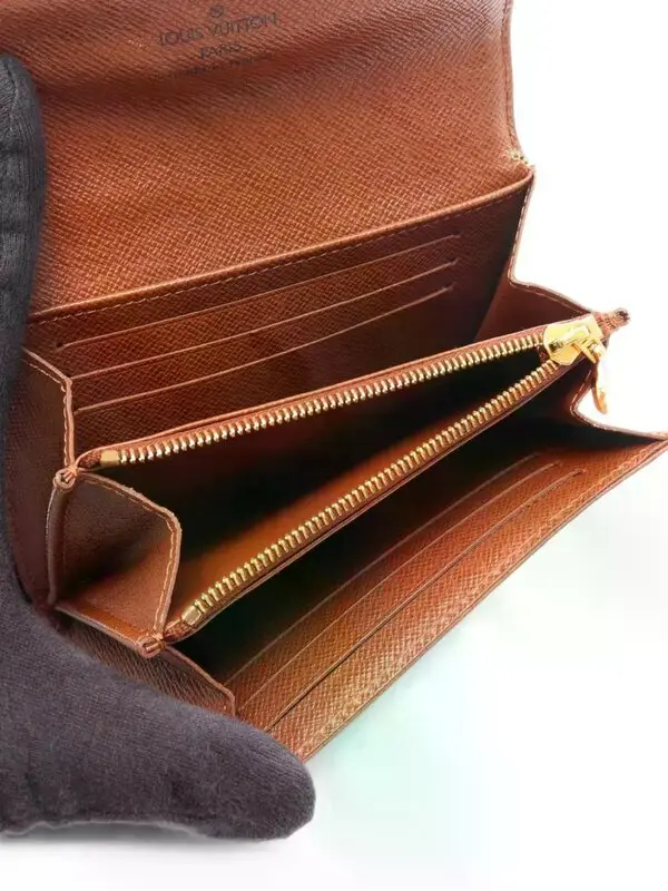 LOUIS VUITTON 2009 Monogram Etoile Bi-fold Wallet