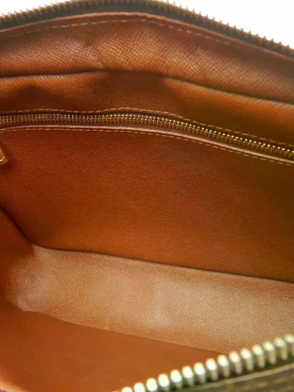 LOUIS VUITTON 2005 Monogram Trocadero 27 Crossbody Bag