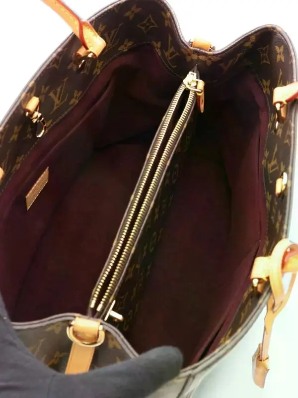 LOUIS VUITTON 2014 Gm Montaigne Monogram Tote Bag
