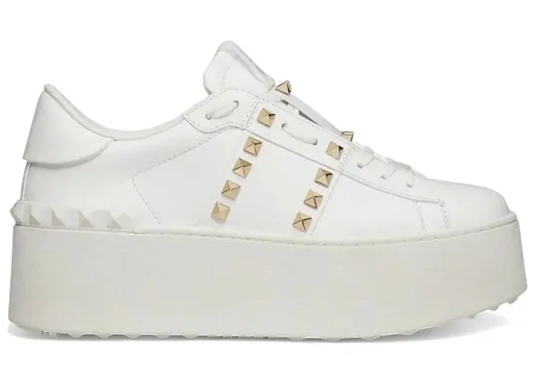 Valentino Garavani Flatform Rockstud Untitled Trainer - White