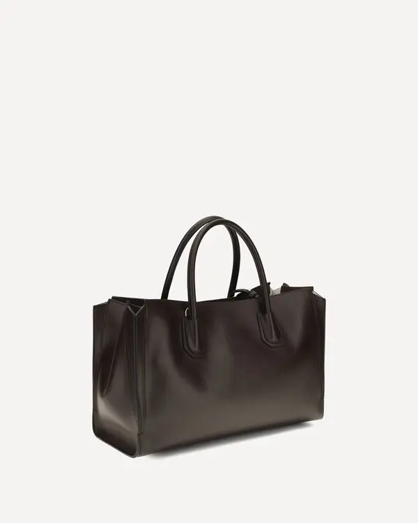 Givenchy Medium Antigona Catchall Glossy Grained Leather Handbag