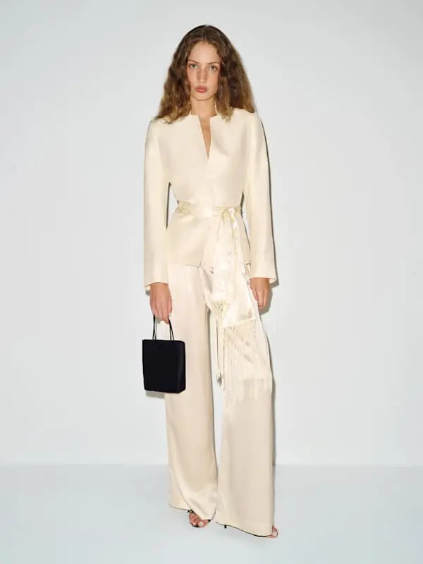 REFORMATION Kylie Blazer - Ivory