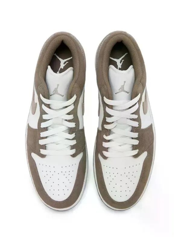 JORDAN Air 1 Low Sneakers - Grey