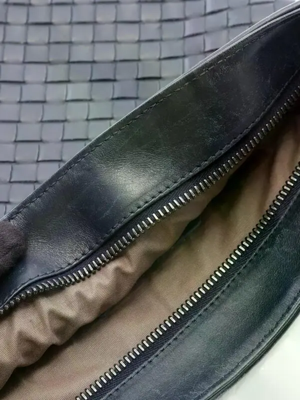 Bottega Veneta 2000s Intrecciato Messenger Bag