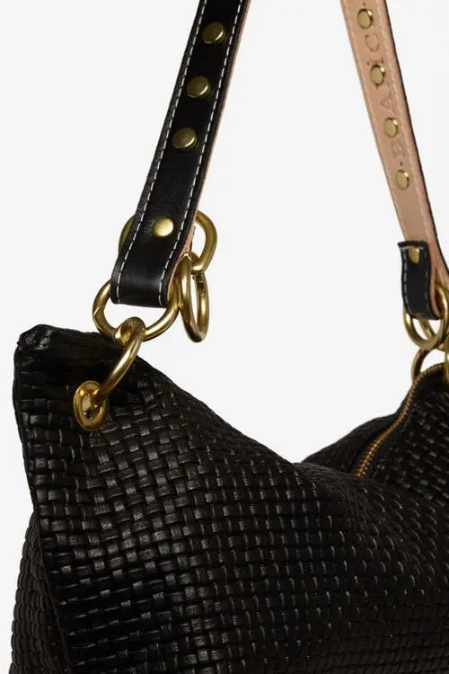 BEALICE Leather Shoulder Bag In Embossed