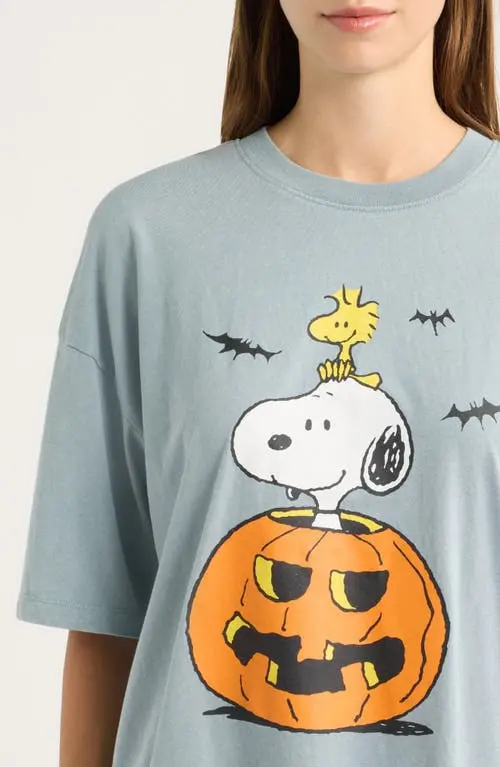 VINYL ICONS Oversize Peanuts® Pumpkin Graphic T-shirt