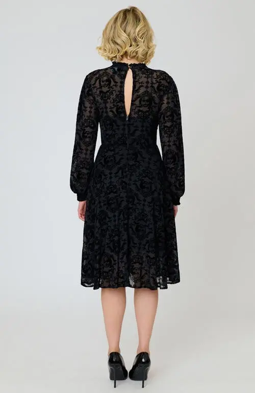 Unique Vintage 1970s Leota Swing Dress