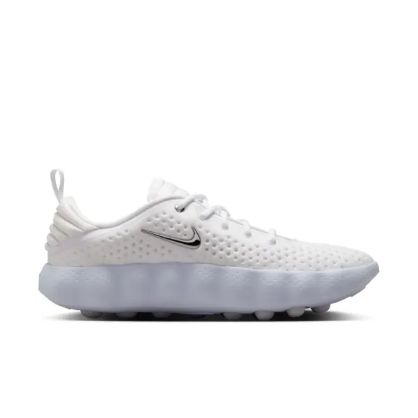 Nike Mind 002 Pregame Shoes