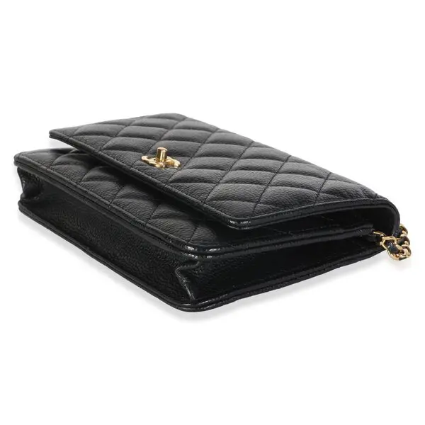 Chanel Quilted Caviar Cc Wallet On Chain