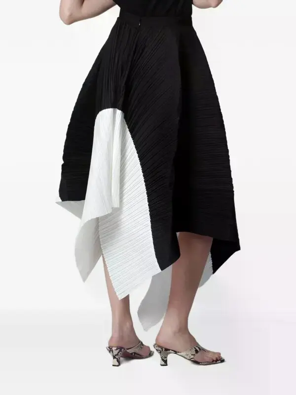 ENTIRE STUDIOS Veer Pleated Asymmetric Skirt