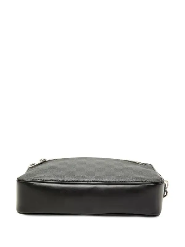 LOUIS VUITTON 2018 Damier Graphite Kasai Clutch Bag