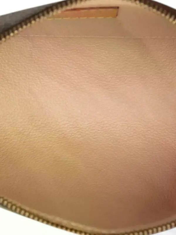 LOUIS VUITTON 2006 Monogram Cosmetic Pm Pouch