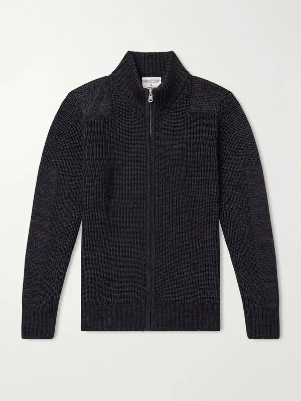 S.N.S. HERNING Robust Merino Wool Zip-up Sweater