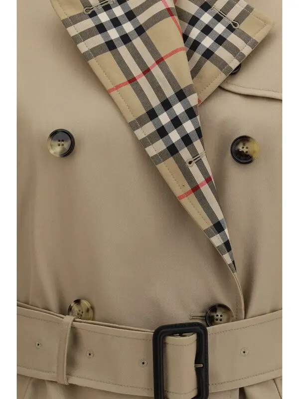Burberry Lakefield Short Trench Coat