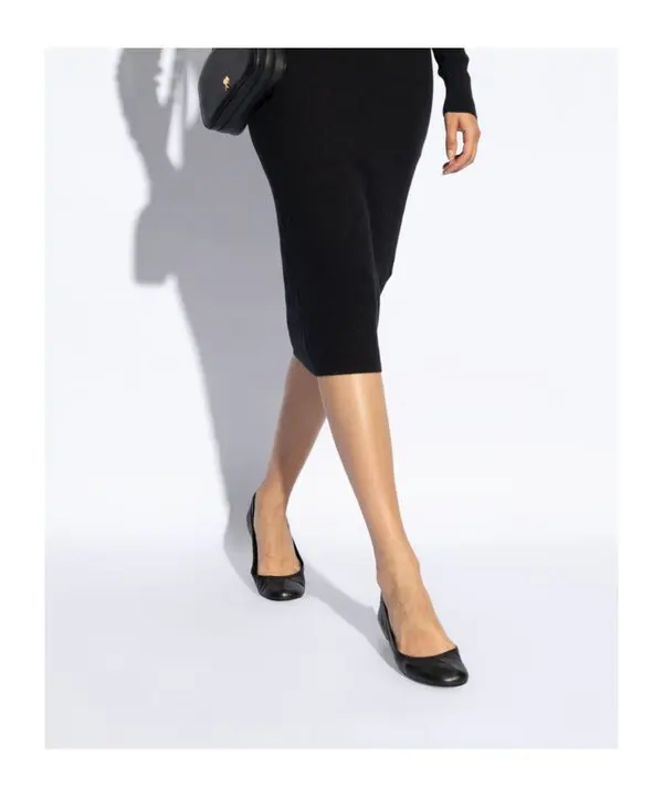 AMI Paris Logo Embossed Round-toe Ballet Flats