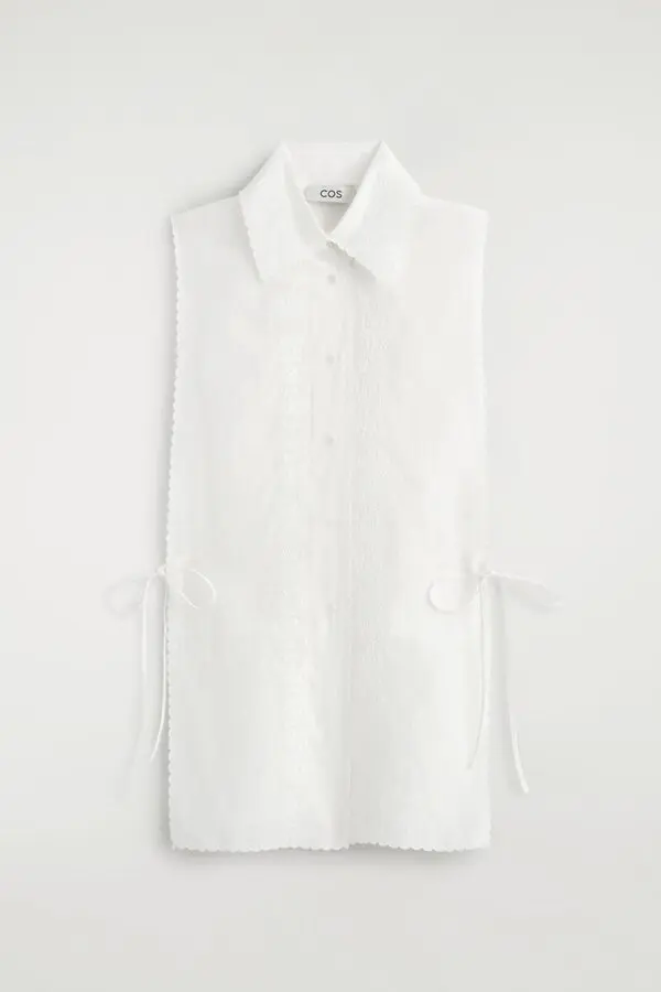 Cos Embroidered Scalloped Bib