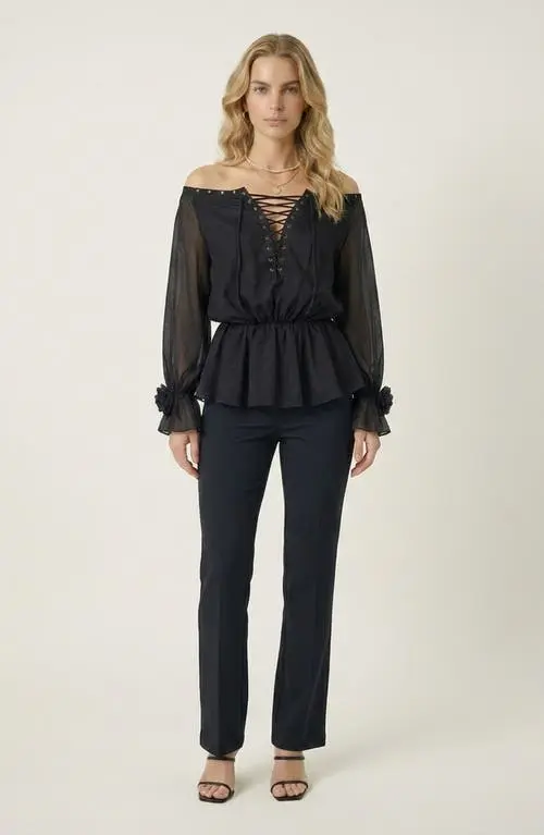 MODENAIRE Elegant Lace-up Peplum Blouse With Long Sleeves - Black